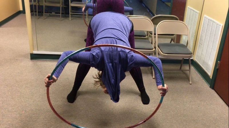 6 Stretches For Hoop Sessions – Infinite Circles Organization